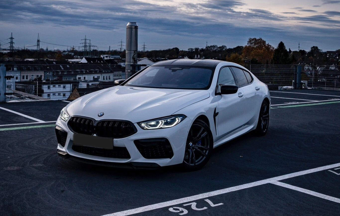 BMW M8 Competition Grand Coupé mieten in Bonn - DRIVAR®